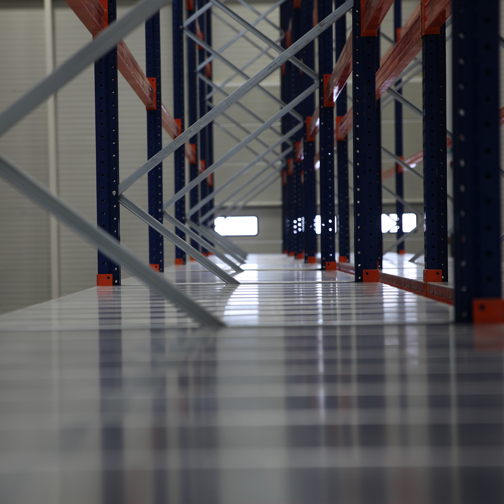 Racks and Shelves Storage Warehouse | Lenokers